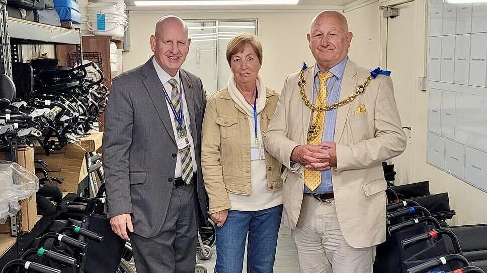 Cllr Dave Naghi Backs Local Lifeline Mobility Service After Red Cross ...